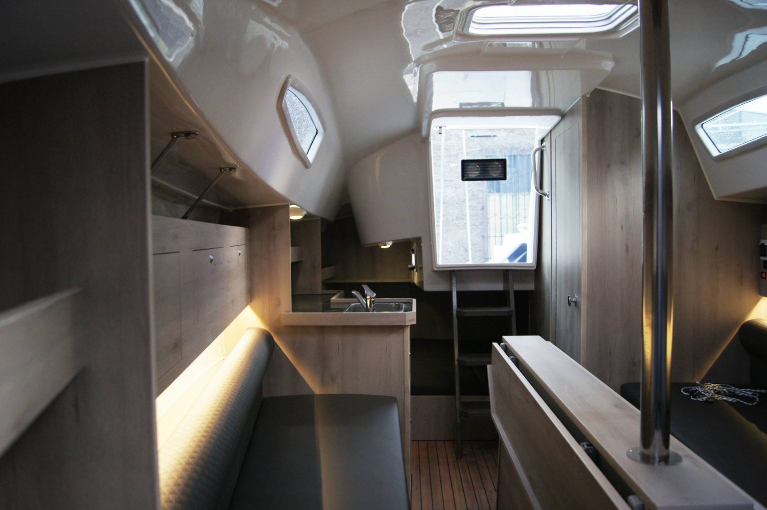 Deltania 25- deltania-yachts.de